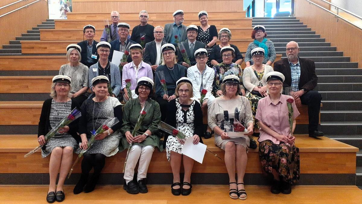 Riemuylioppilaat | Lempäälän lukio